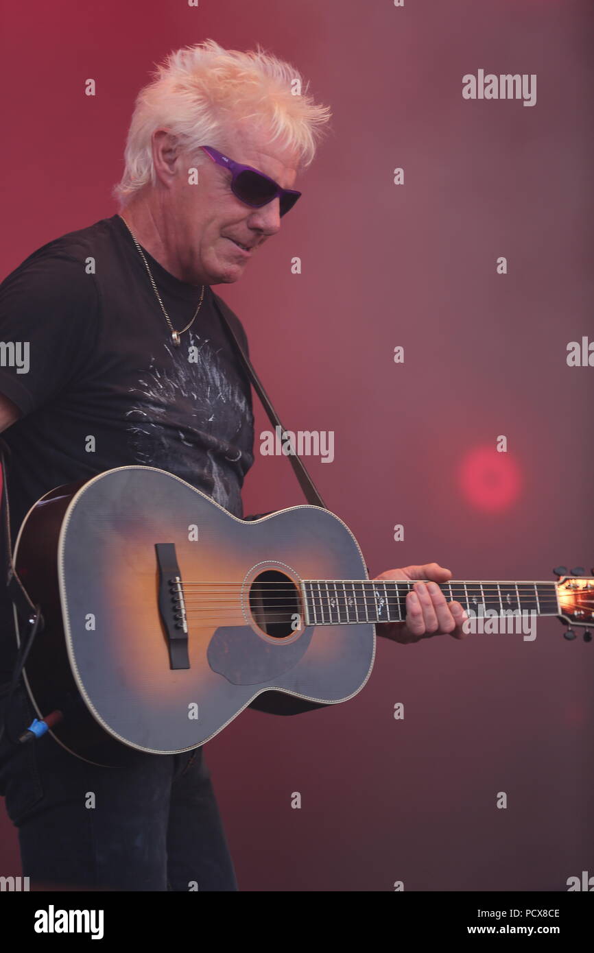 Mark brzezicki hi-res stock photography and images - Alamy