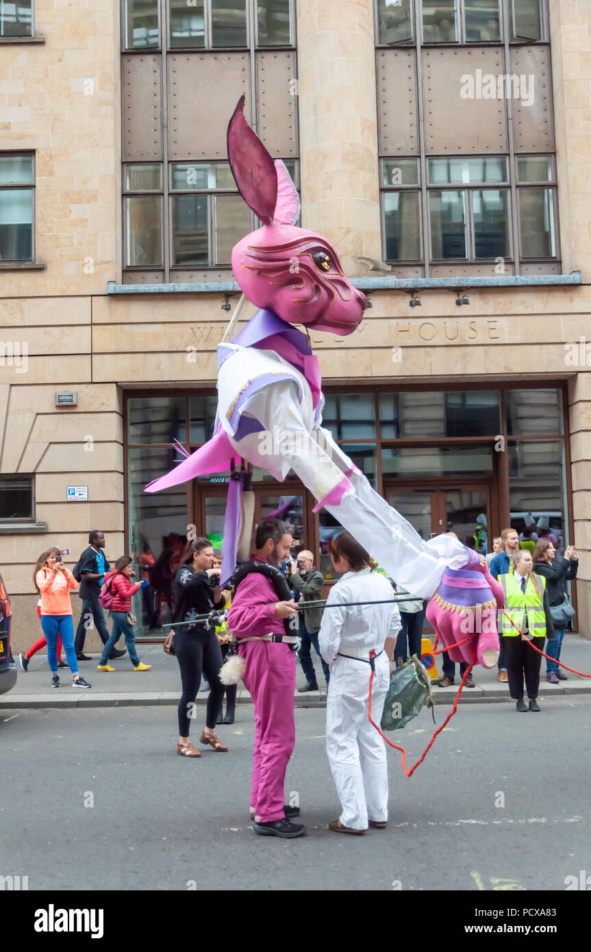 Glasgow, Scotland, UK. 4th August, 2018. A performer in the Festival ...