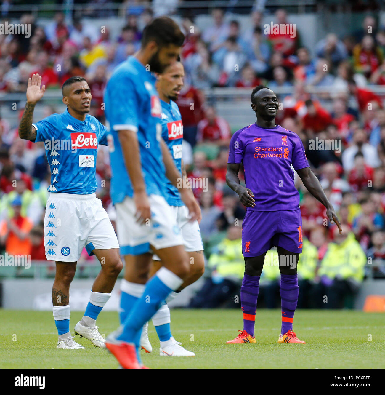 Sadio mane liverpool smile hi-res stock photography and images - Alamy