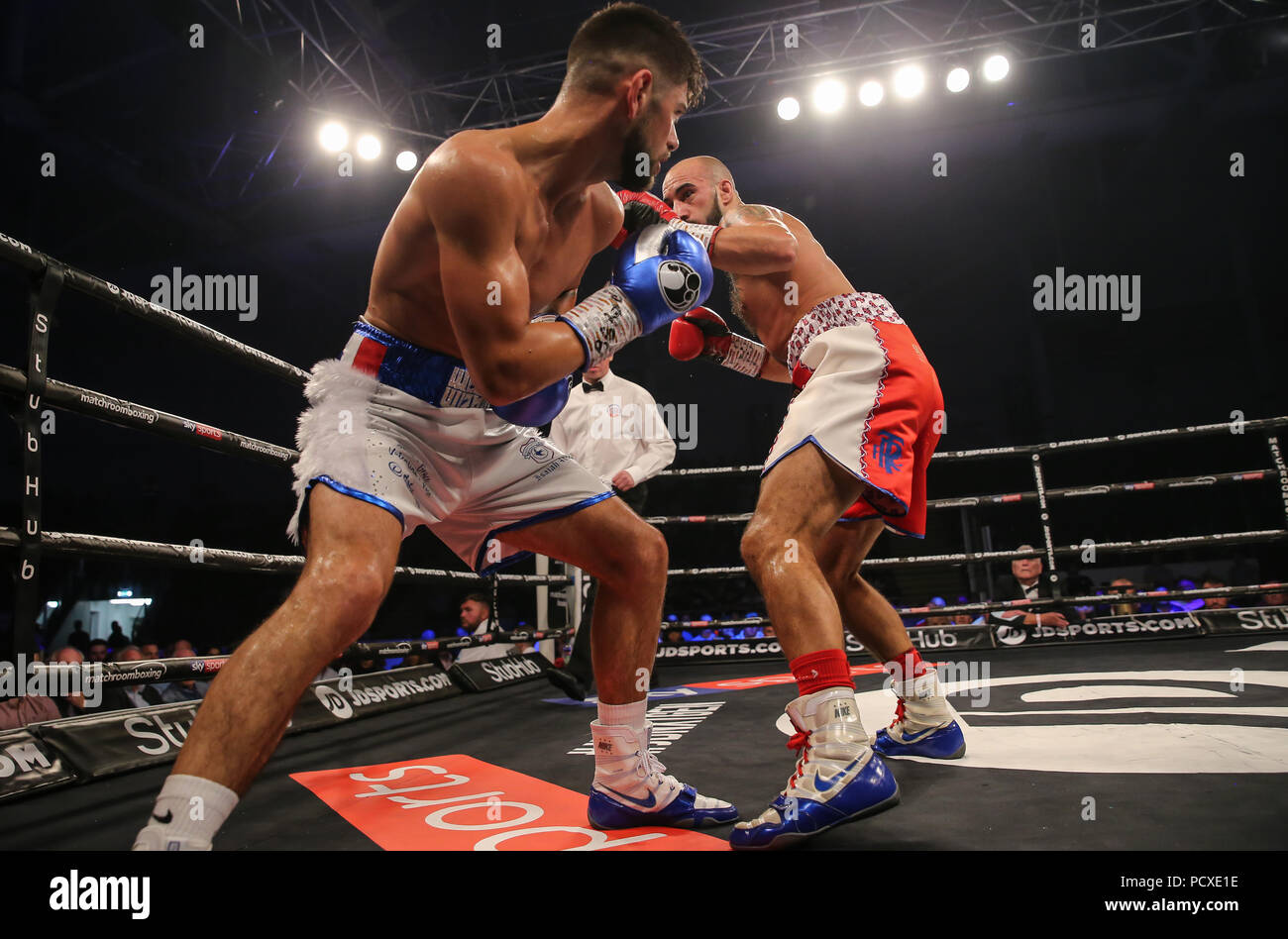 Commonwealth lightweight championship hi-res stock photography and ...