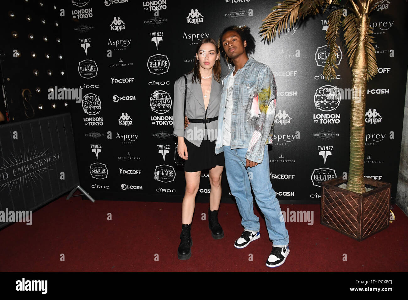 Eve cooper rapper hi-res stock photography and images - Alamy