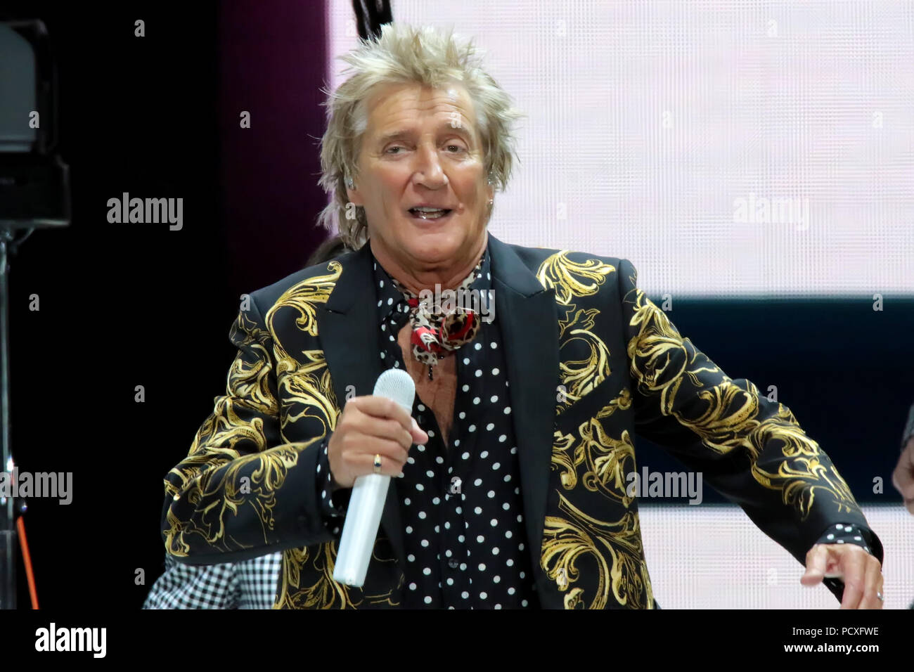 Atlantic City, USA. 4 August 2018. Rod Stewart performs in concert at ...