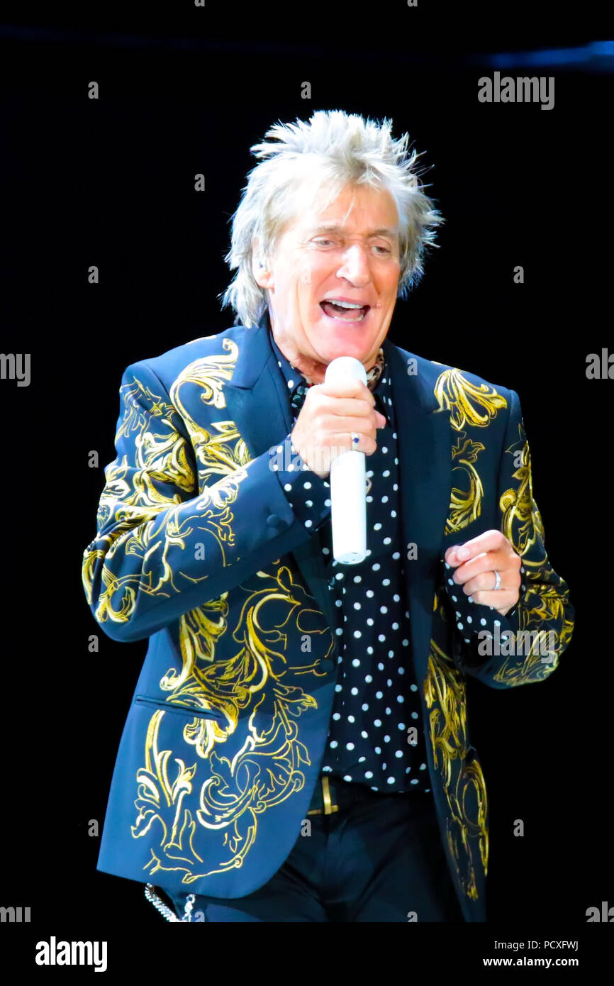 Atlantic City, USA. 4 August 2018. Rod Stewart performs in concert at ...