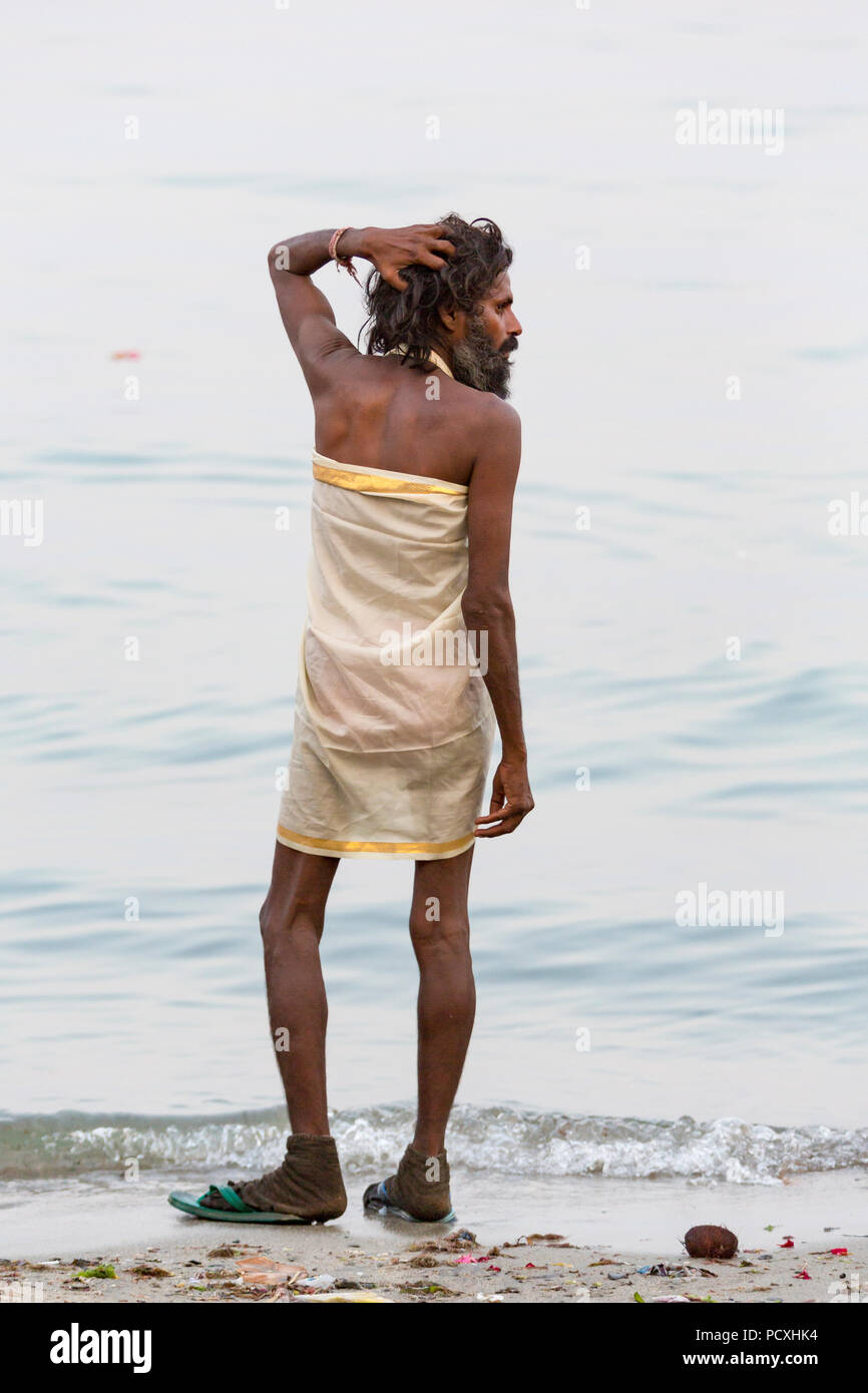 Homeless child nepal hi-res stock photography and images - Alamy