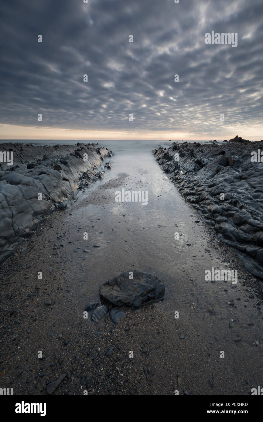 Welcombe Beach; Sunset; Devon; UK Stock Photo - Alamy