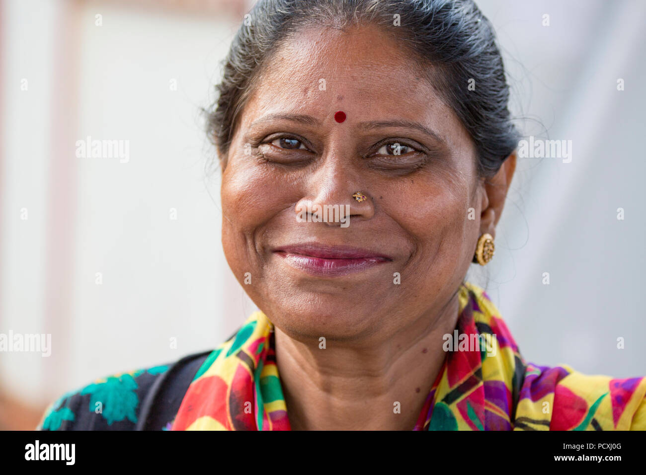 Pretty tamil girl hi-res stock photography and images - Alamy