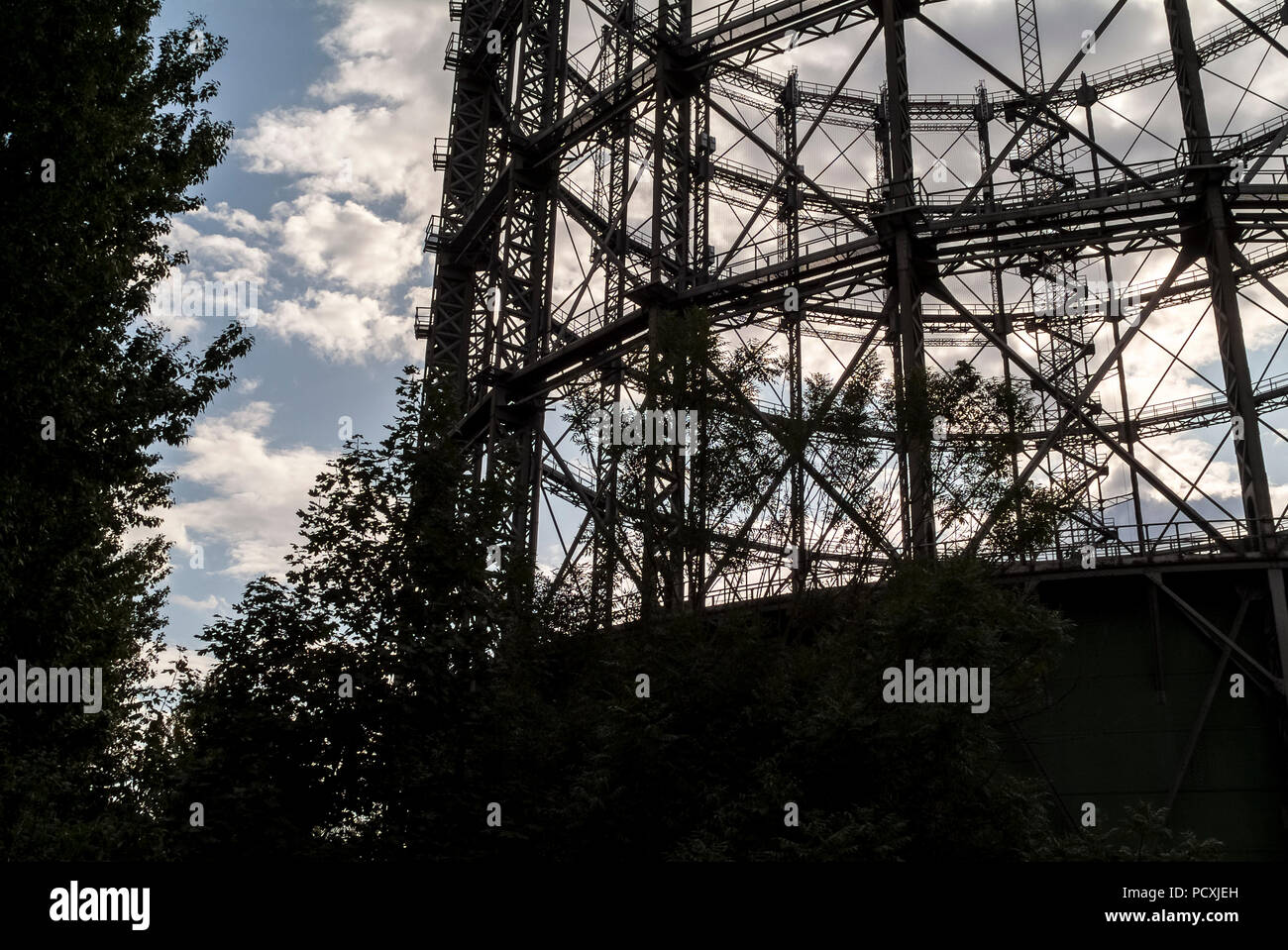 Disused Gasometer framework Stock Photo - Alamy