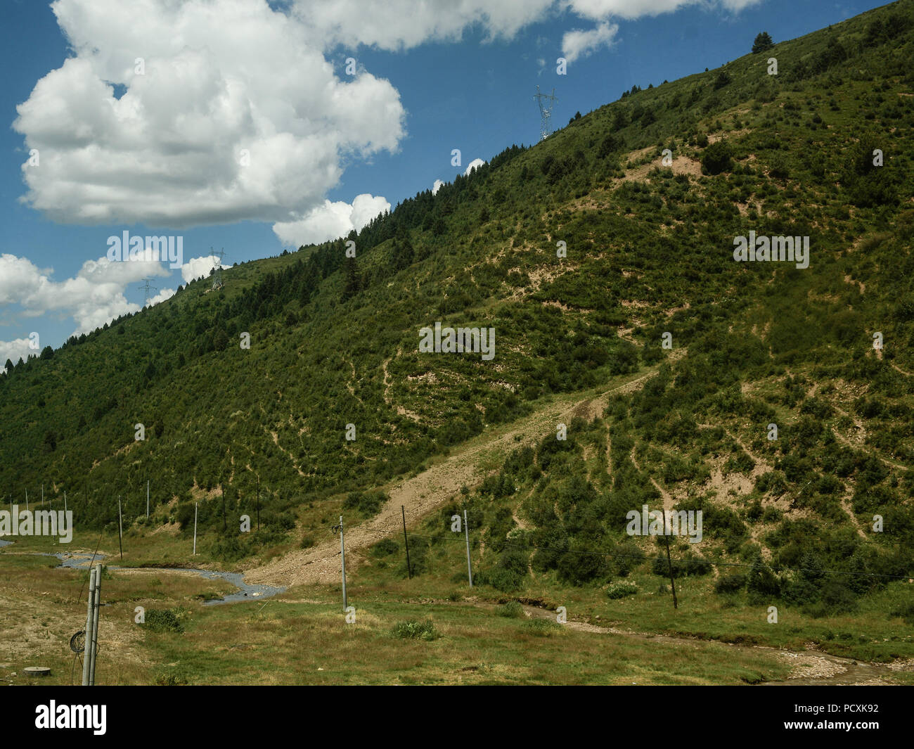Mountain scenery of Garze Tibetan Autonomous Prefecture, Sichuan, China ...