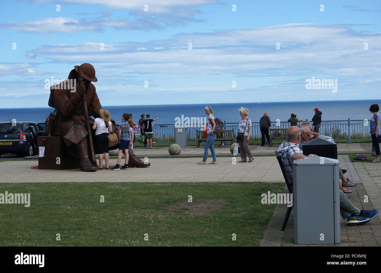 Tommy statue hi-res stock photography and images - Alamy