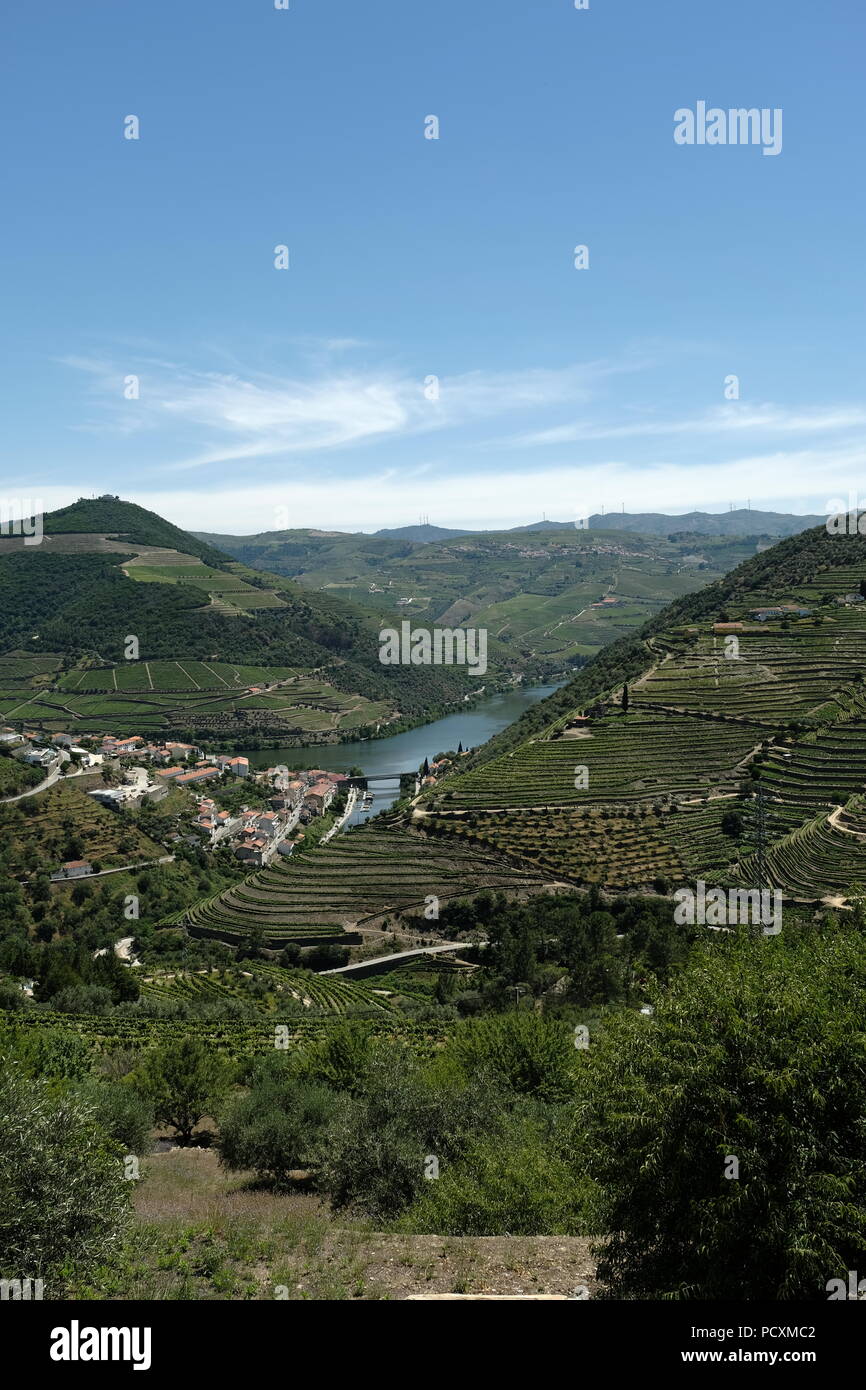 River Douro, Portugal, Pinhao, Stunningly Beautiful, Douro River ...