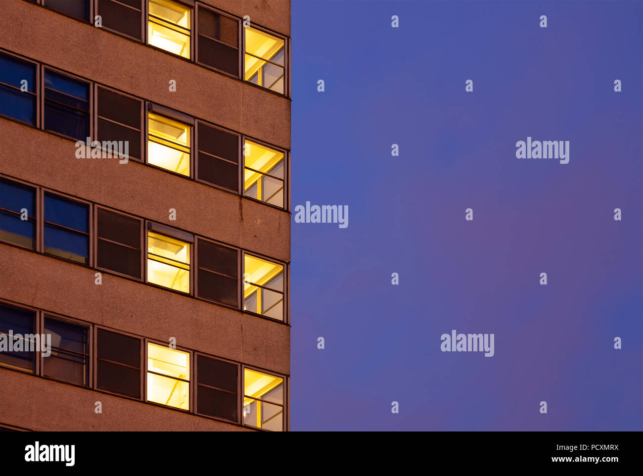 Office block building architecture hi-res stock photography and images ...