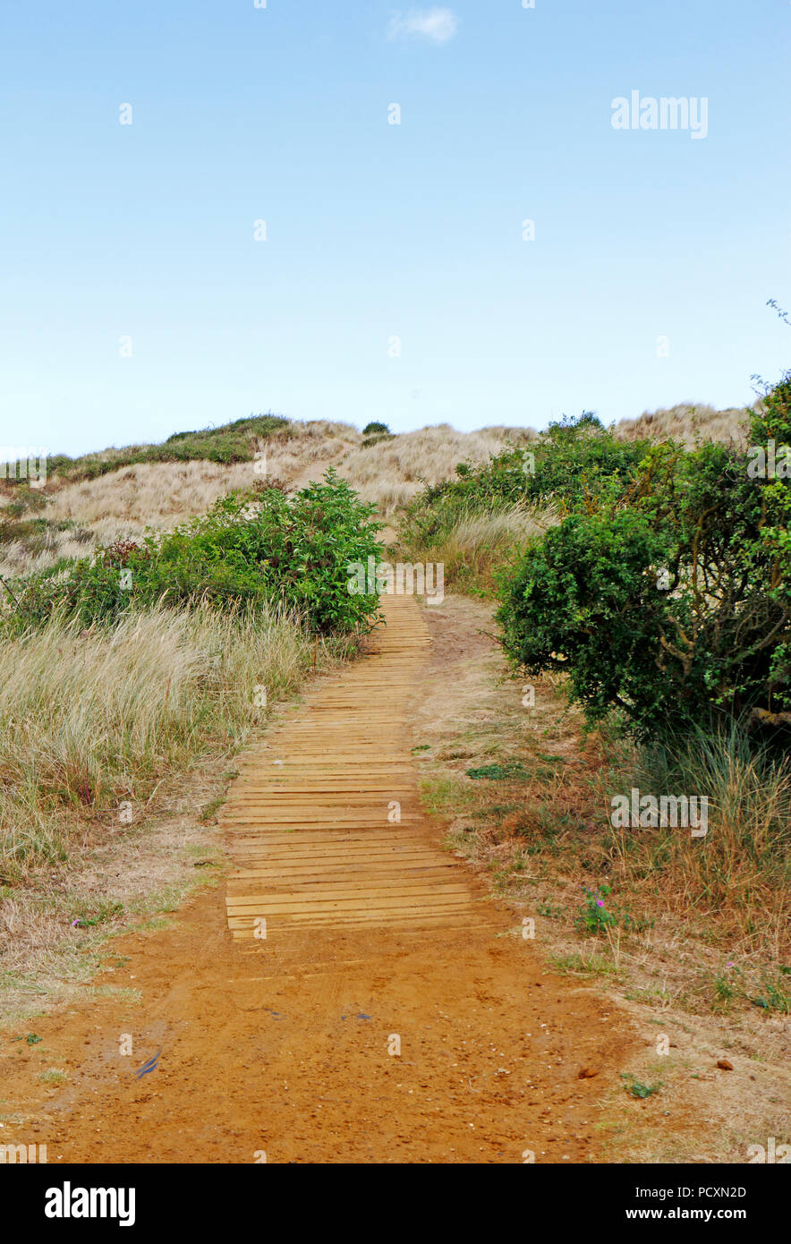 Boardwalk sand hi-res stock photography and images - Alamy