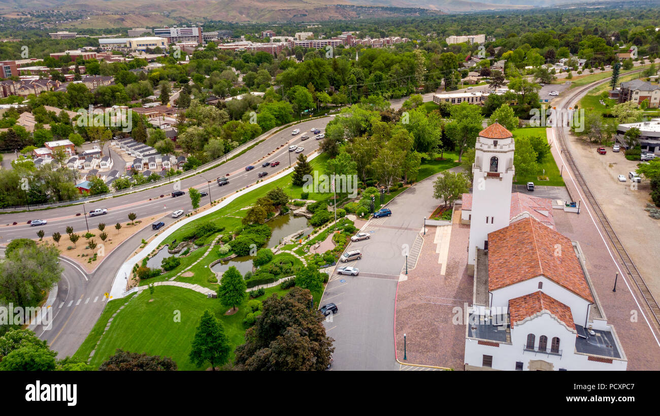 Small Town Train Depot High Resolution Stock Photography and Images - Alamy