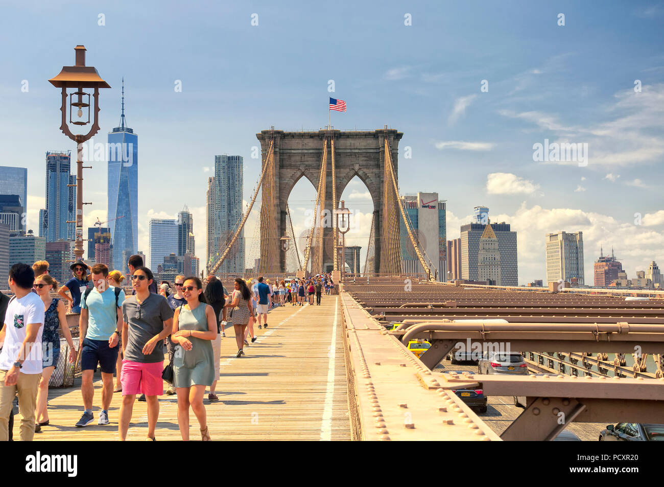 New york tourists hi-res stock photography and images - Alamy