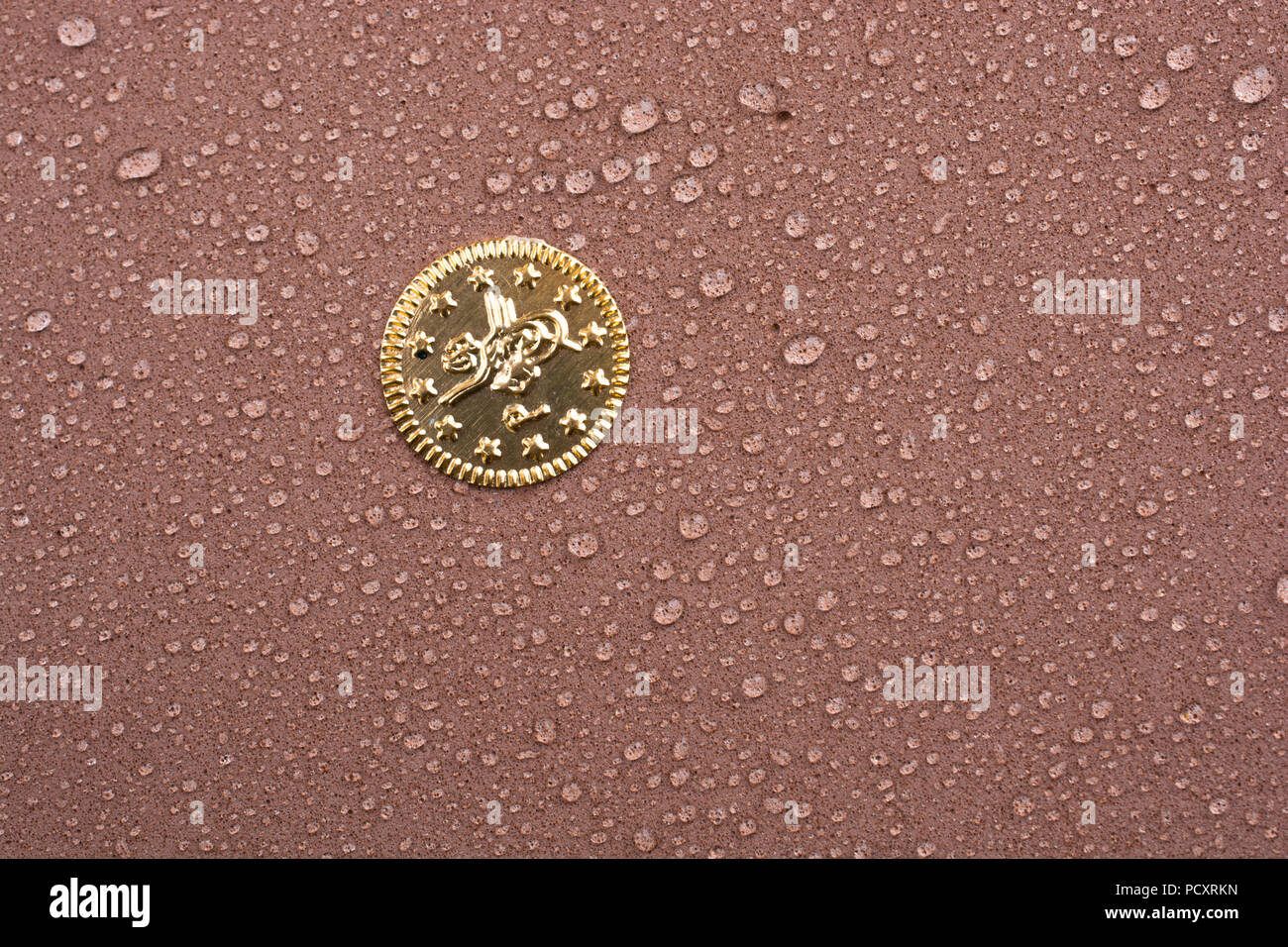 Covered with pure gold hi-res stock photography and images - Alamy