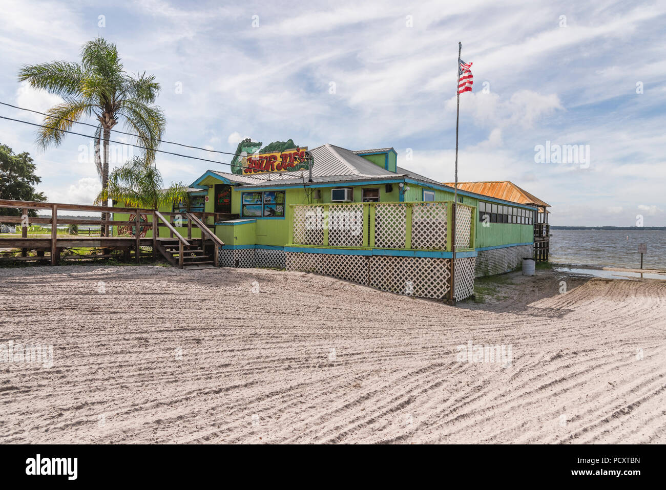 Gator Joe's Beach, Bar and Grill Ocklawaha, Florida US Stock Photo - Alamy
