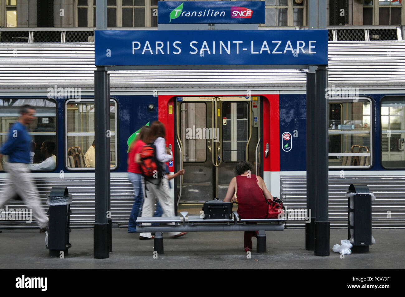 Transilien hi-res stock photography and images - Alamy