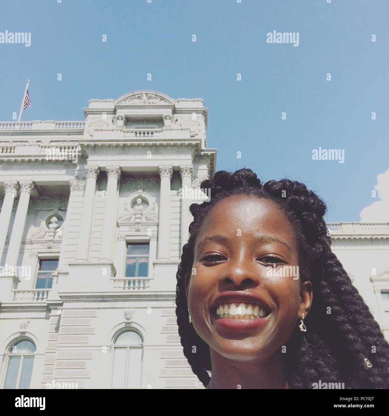 Amanda Gorman - front of Stock Photo - Alamy