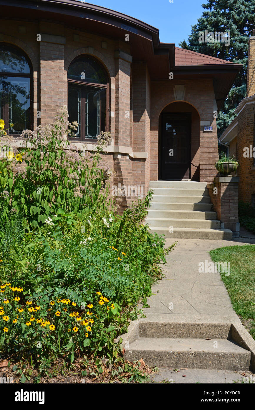 The Rogers Park Manor Historic District features a dense cluster of ...