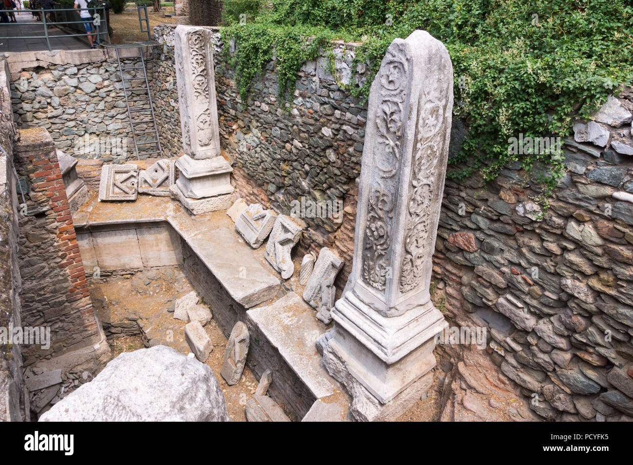 Greek remains hi-res stock photography and images - Alamy