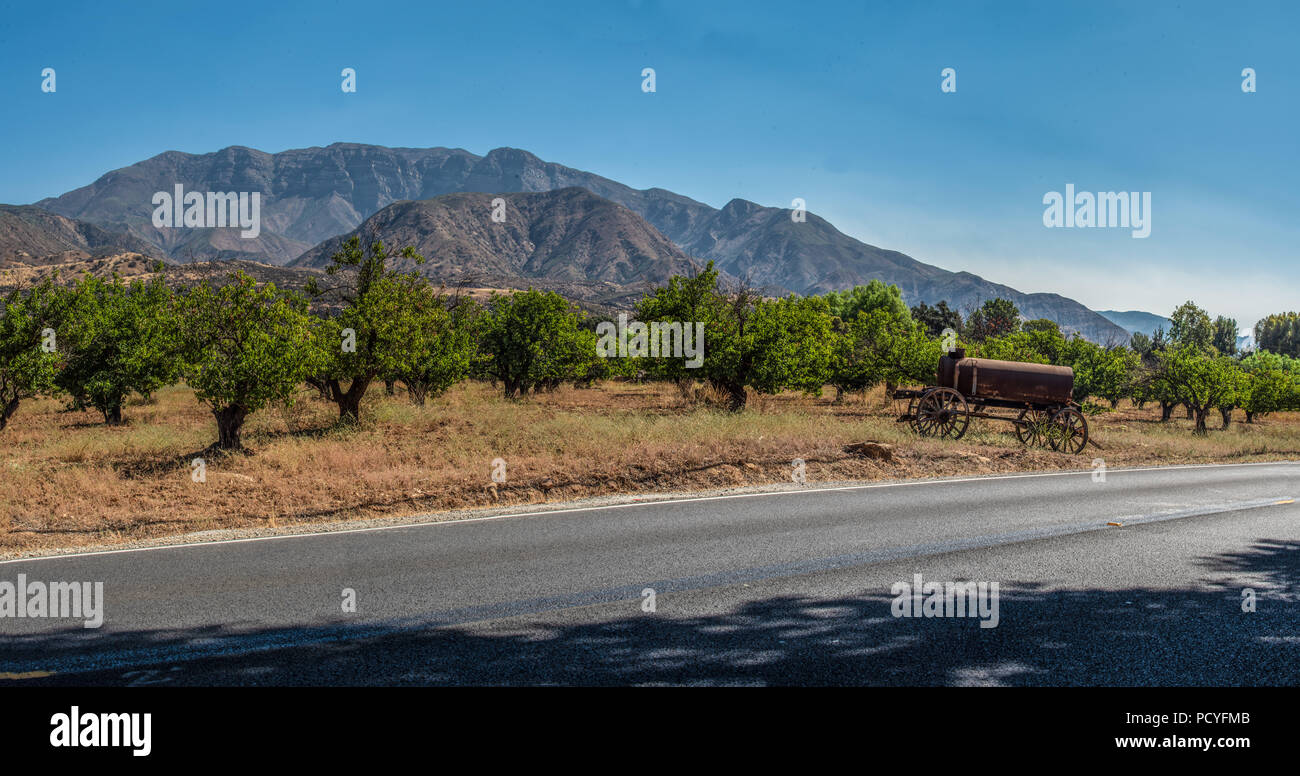Topatopa mountains hi-res stock photography and images - Alamy