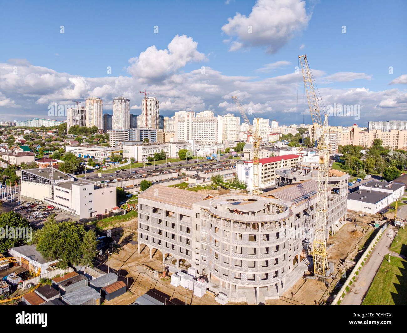 Construction site roof with blue sky hi-res stock photography and ...
