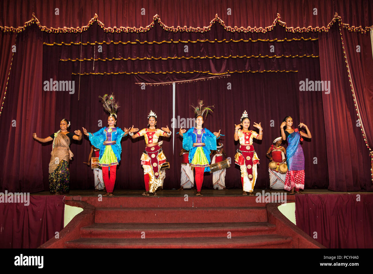 Traditional sri lankan devil dancer hi-res stock photography and images ...