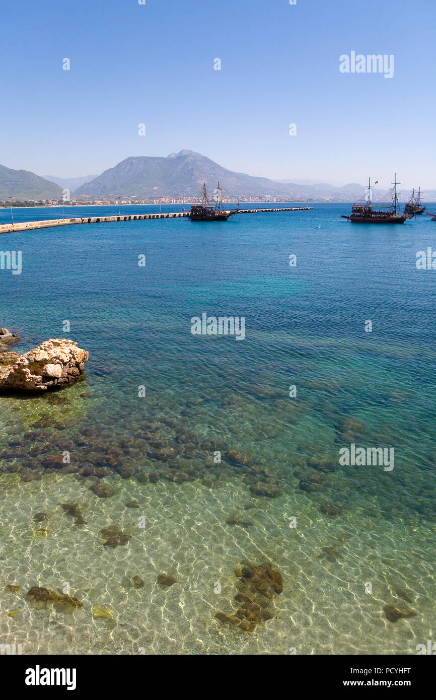 Transparent water mediterranean sea hi-res stock photography and images ...