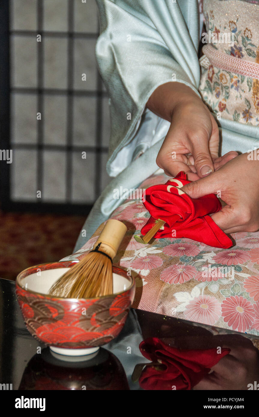 Traditional Japanese tea ceremony Stock Photo - Alamy