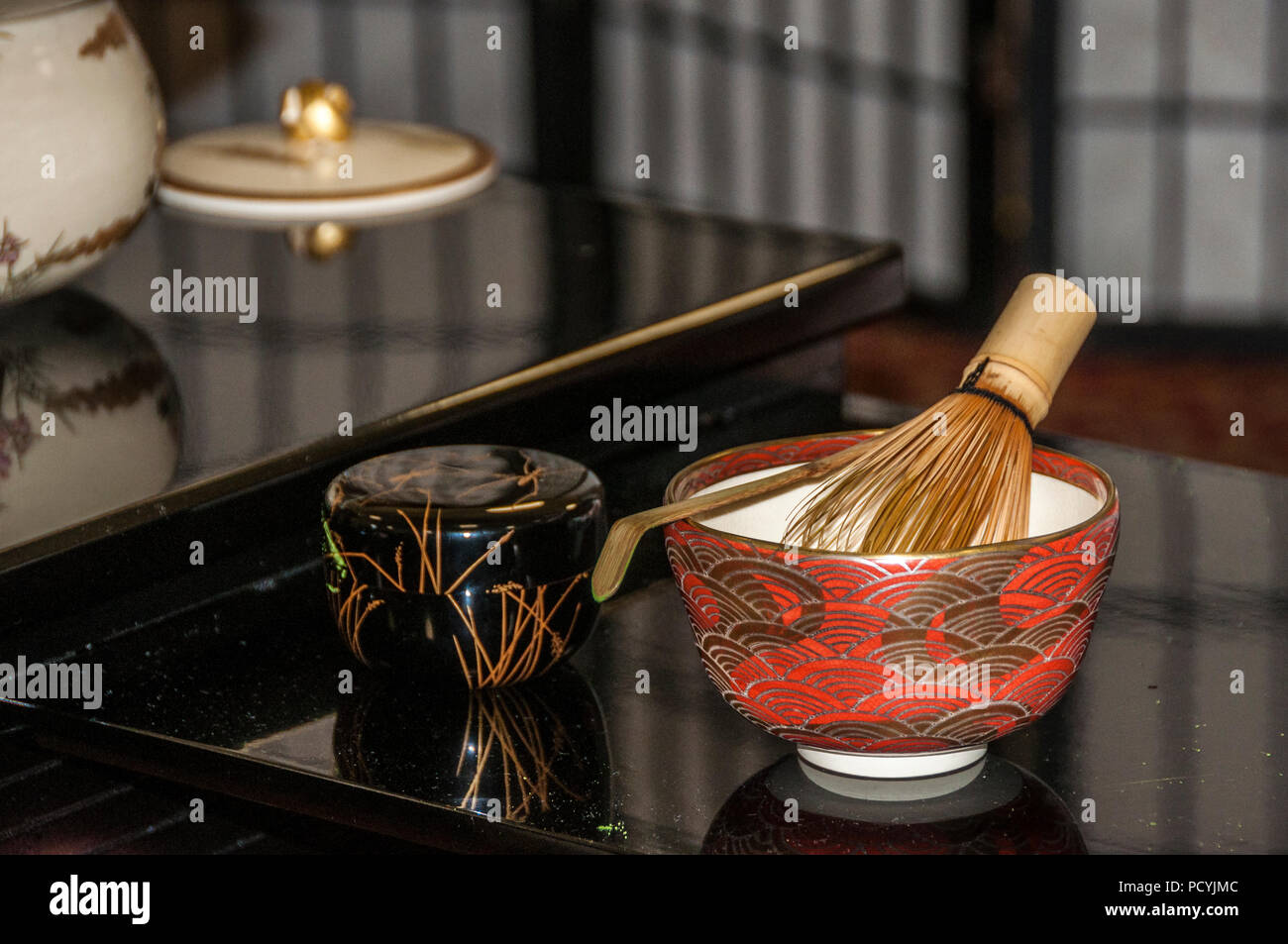 Traditional Japanese tea ceremony Stock Photo - Alamy