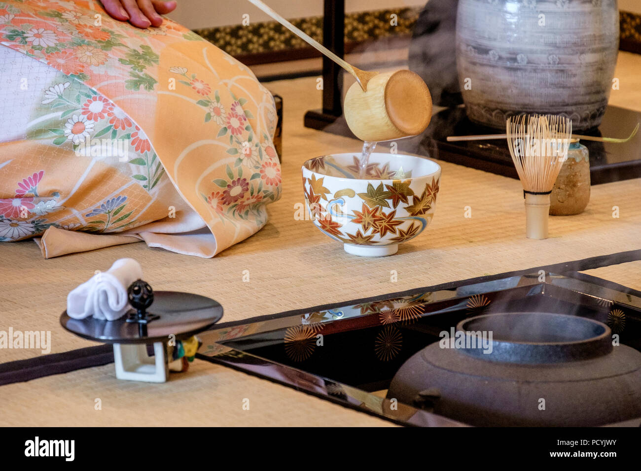 Traditional Japanese tea ceremony Stock Photo - Alamy