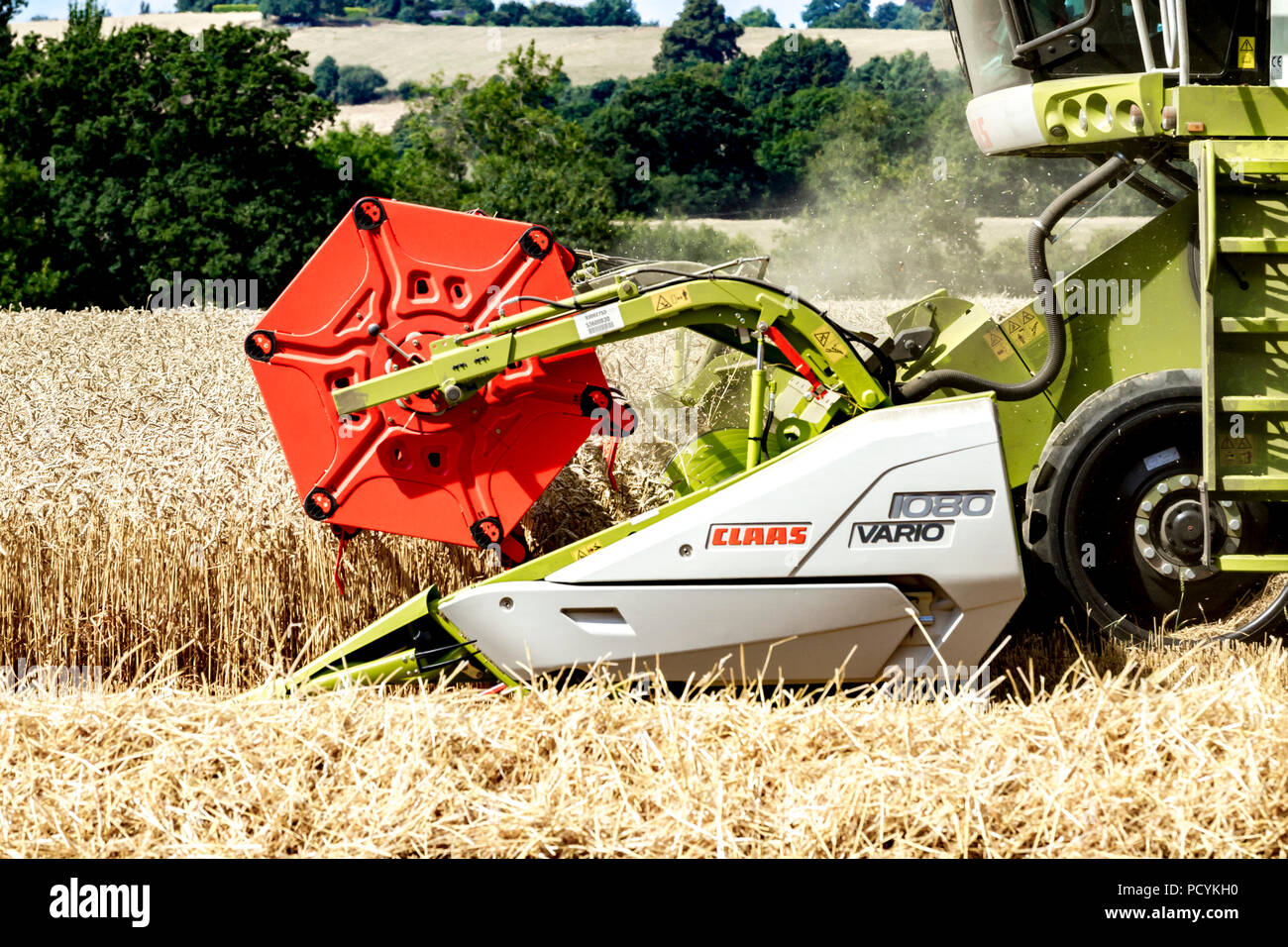 Claas lexion 770 combine harvester hi-res stock photography and images ...