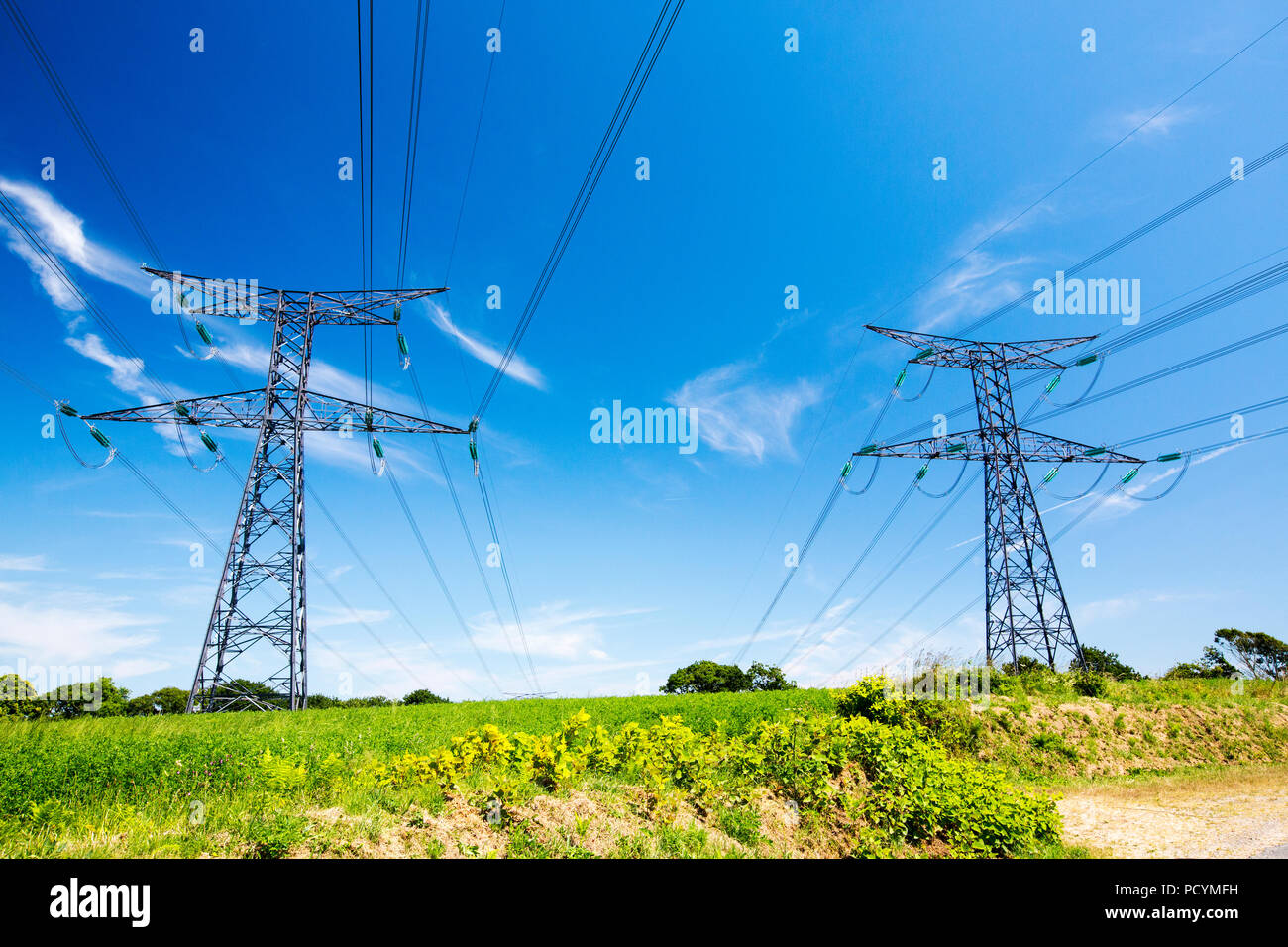 Electricity pylons france hi-res stock photography and images - Alamy