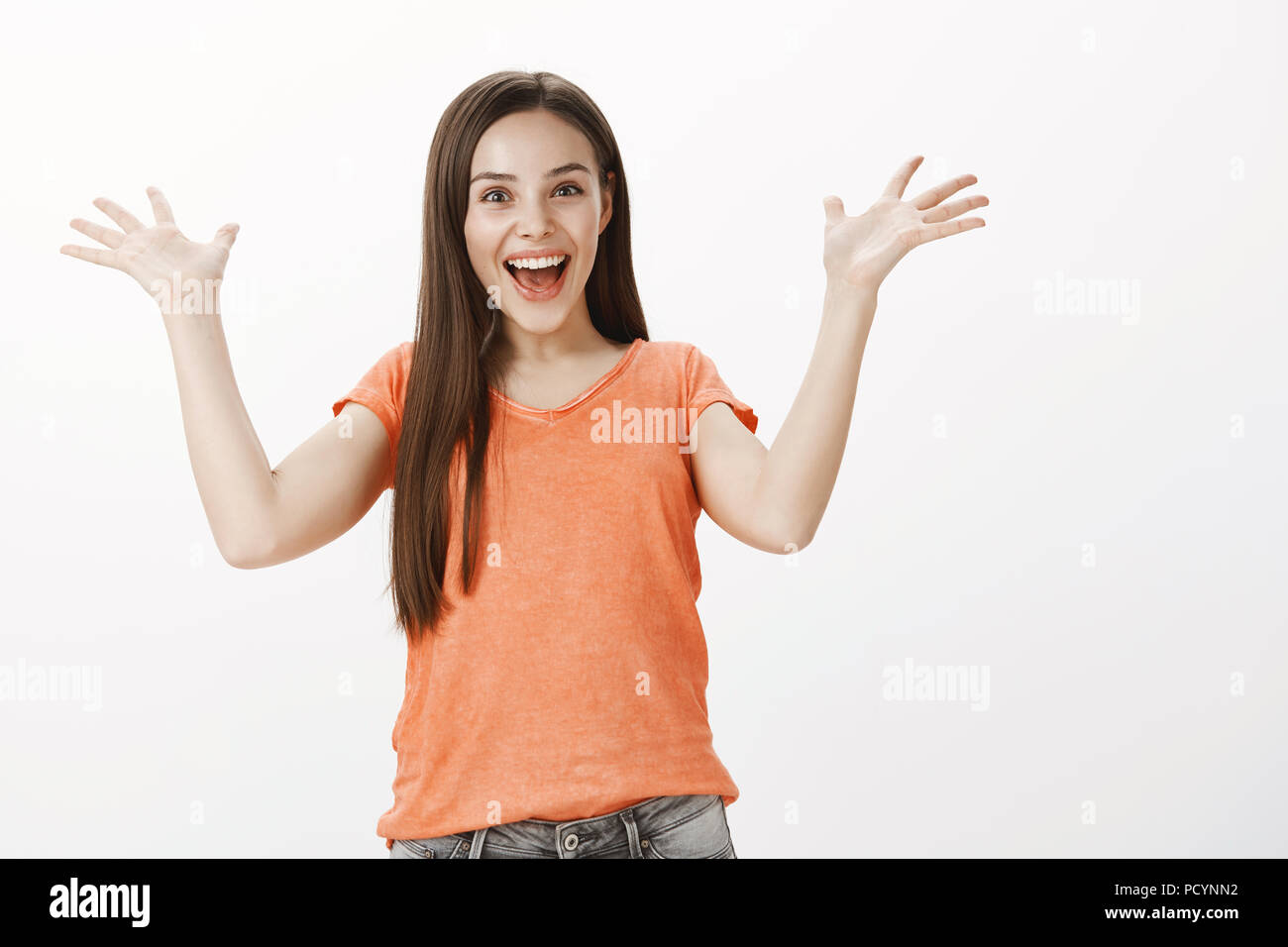 Friend returning smile hi-res stock photography and images - Alamy