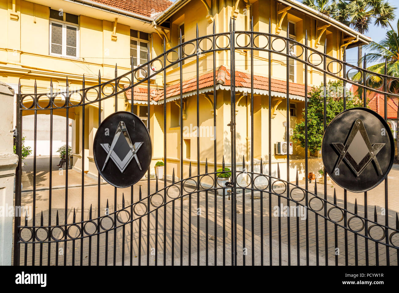 Gates to the Victoria Masonic Temple with Freemasonry badge, Slave ...