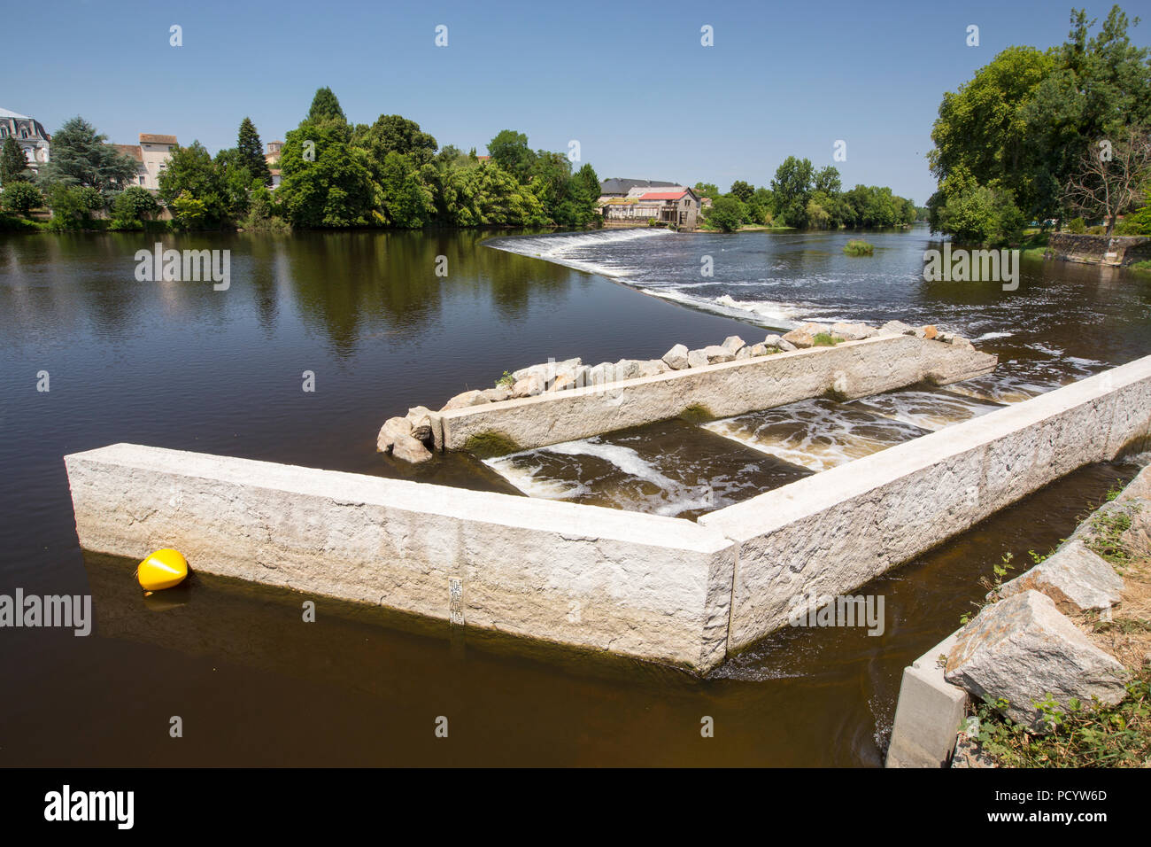 Weir fish ladder hi-res stock photography and images - Alamy