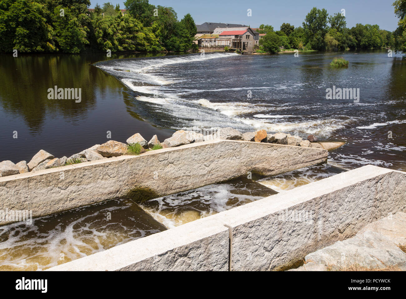 Weir Fish Ladder High Resolution Stock Photography and Images - Alamy