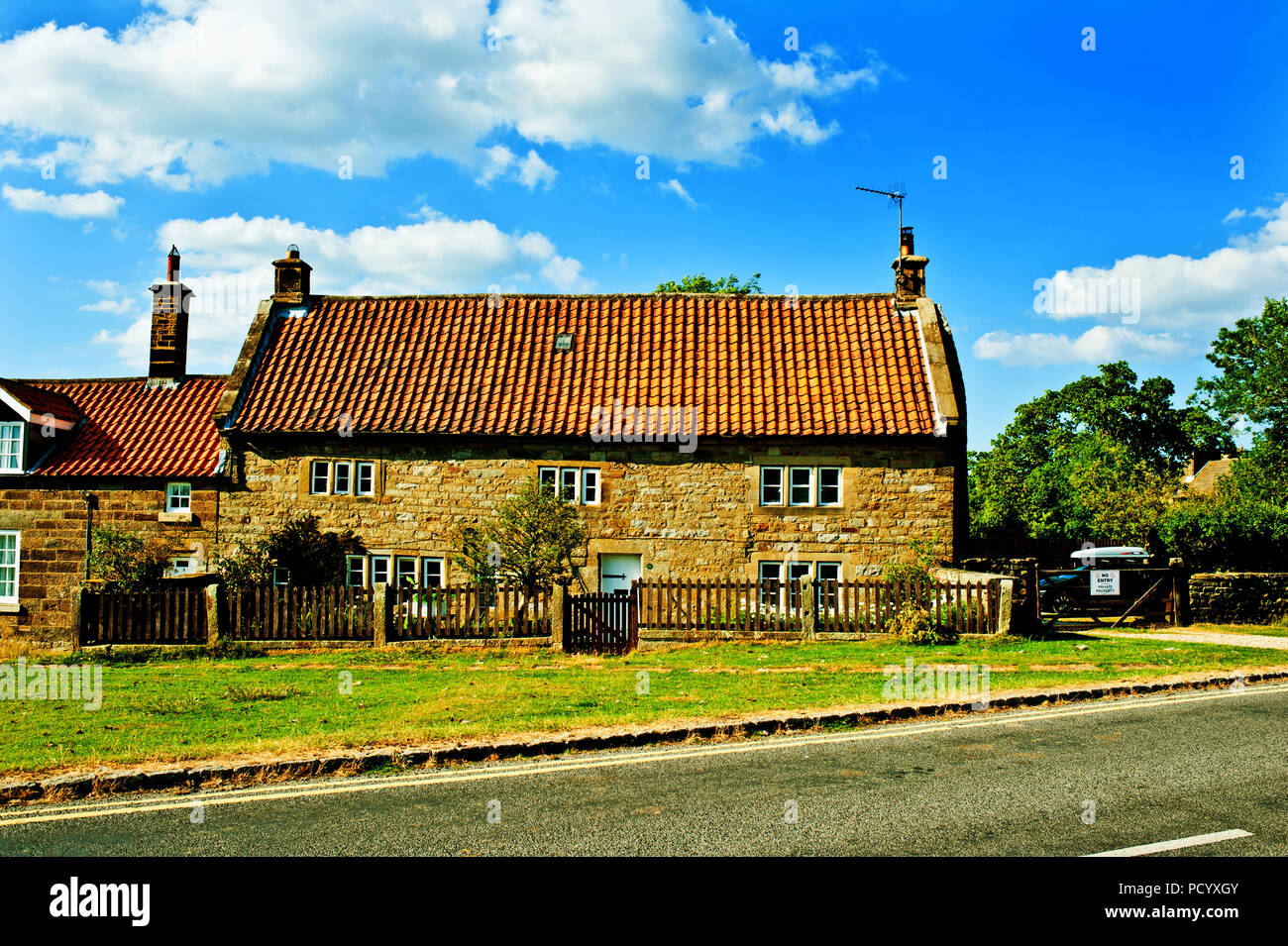 Country Cottage, Goathland ( Aidensfield in tvs Heartbeat ) North ...