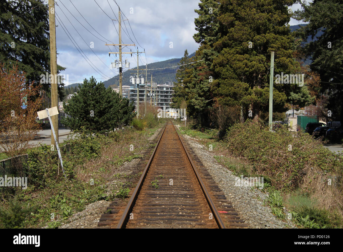 Parrallel road hi-res stock photography and images - Alamy