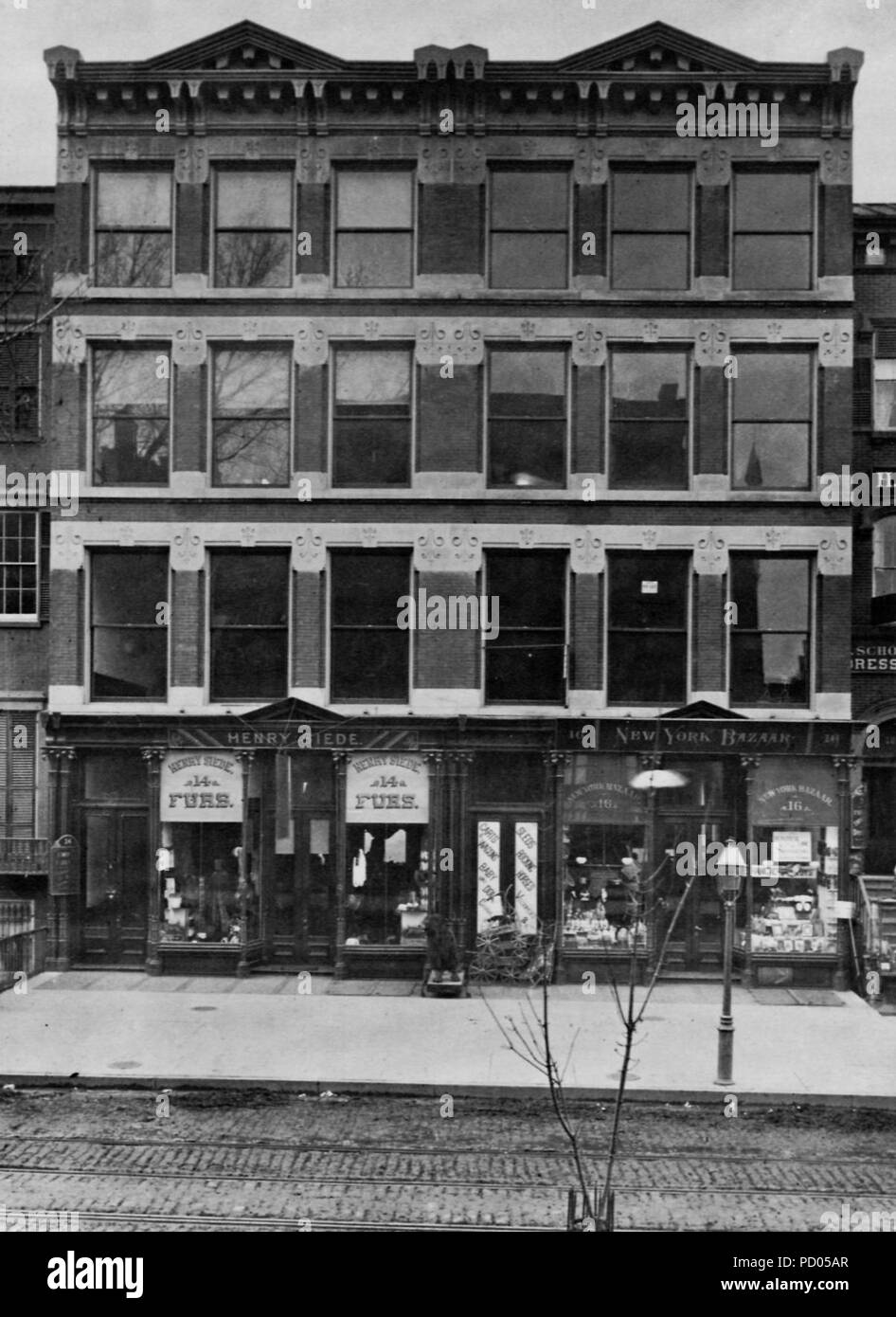 Amerikanischer Photograph um 1880 - West 14th Street Stock Photo - Alamy