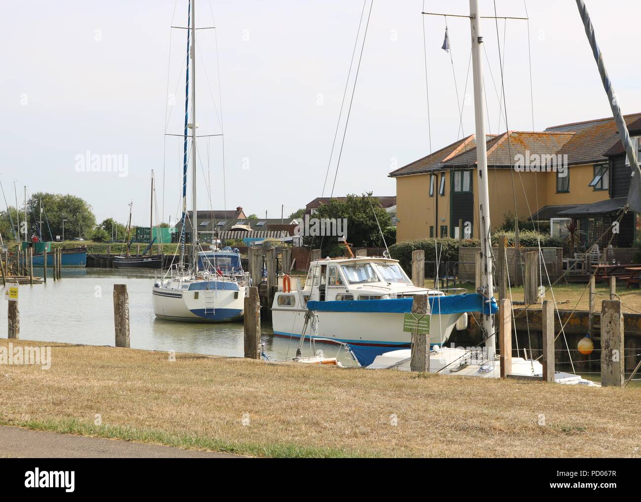 Rye harbour sailing boat hi-res stock photography and images - Alamy