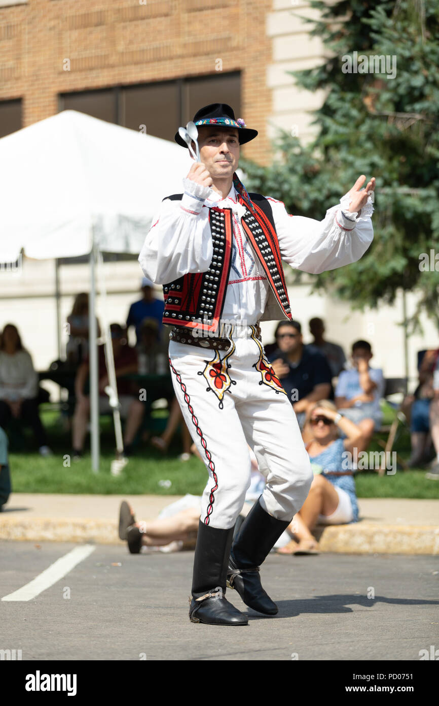 Traditional spoon dance hi-res stock photography and images - Alamy