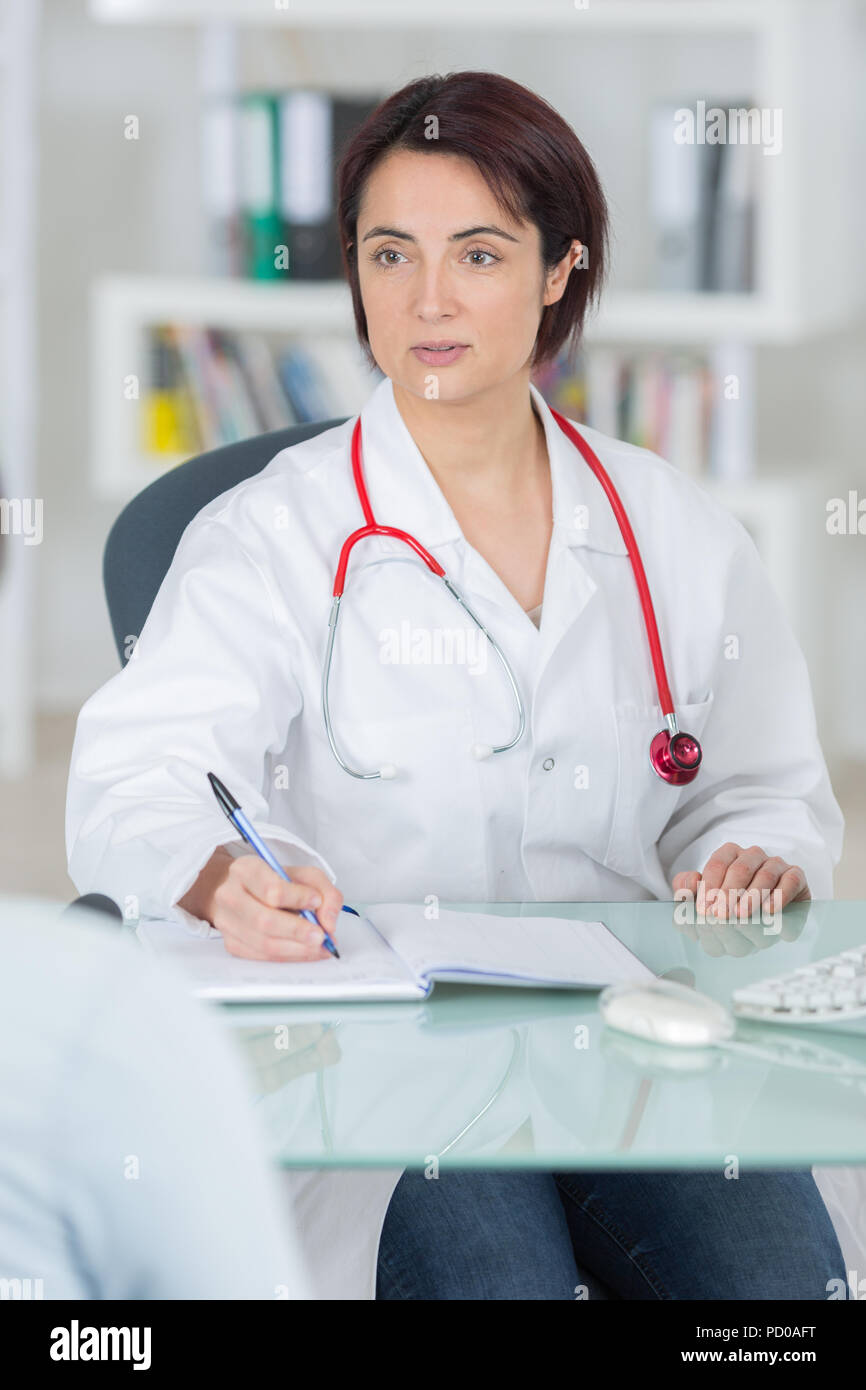 doctor writing the prescription Stock Photo - Alamy