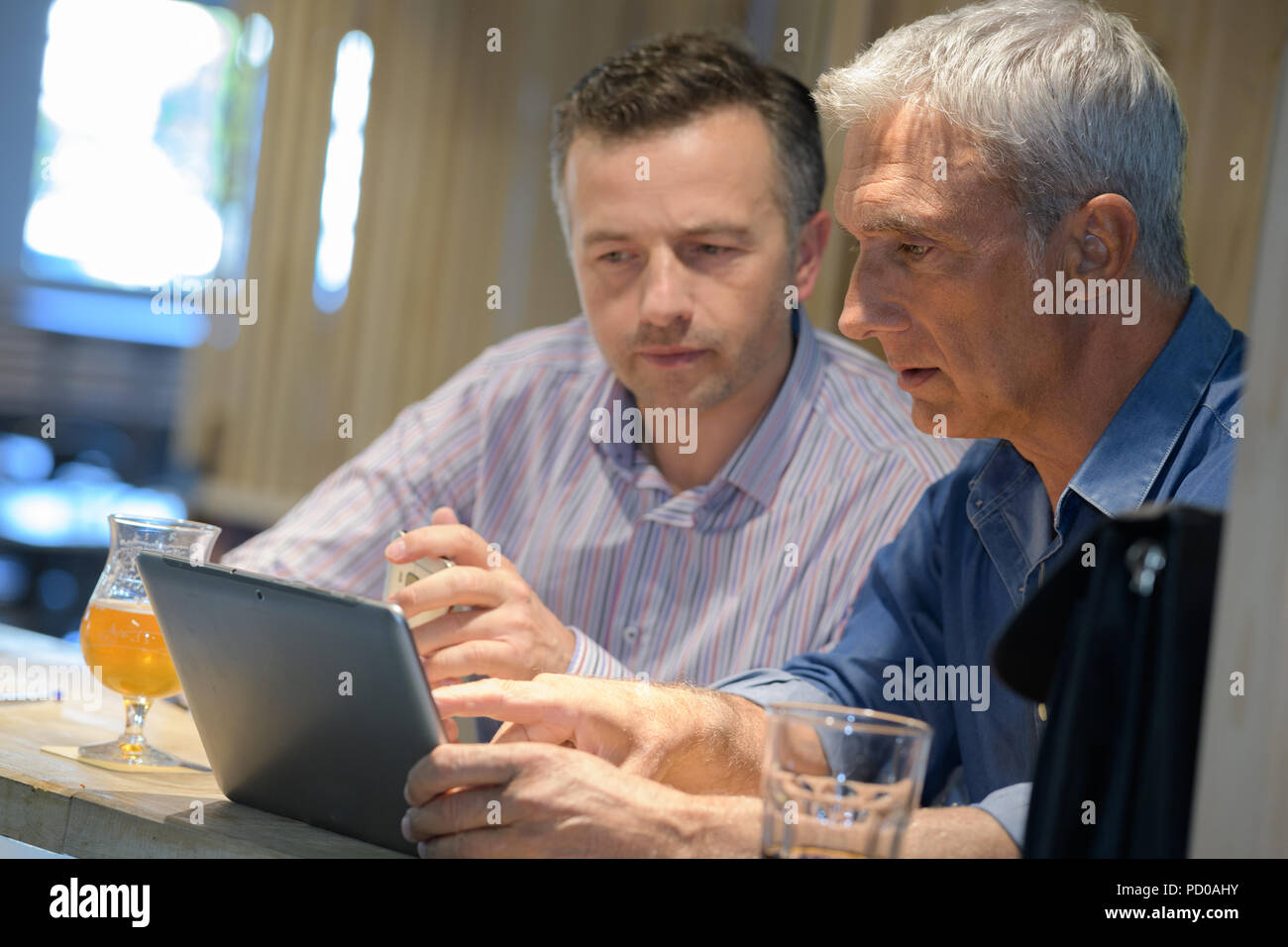 people and technology concept Stock Photo - Alamy