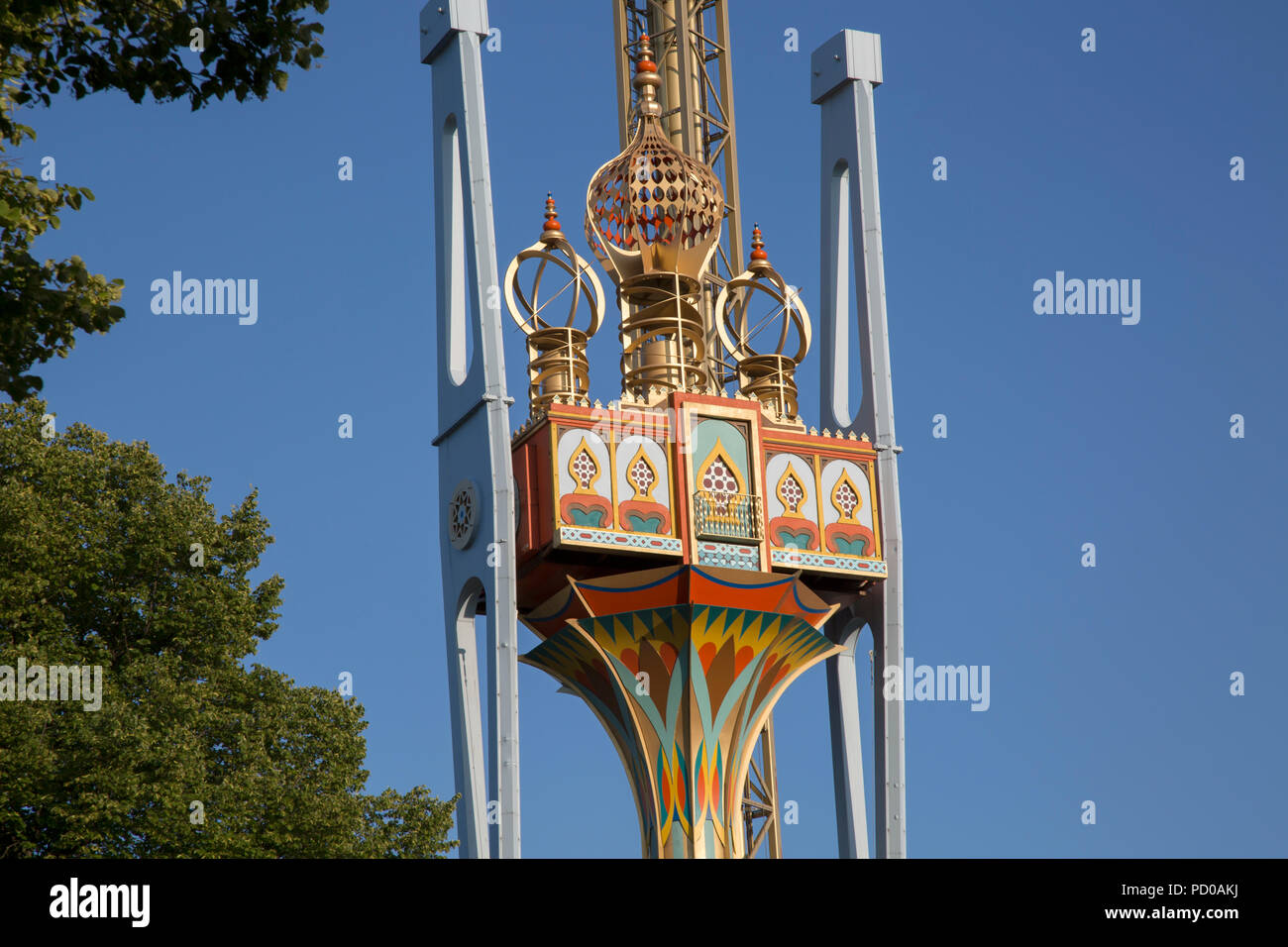 Amusement park plane ride hi-res stock photography and images - Alamy