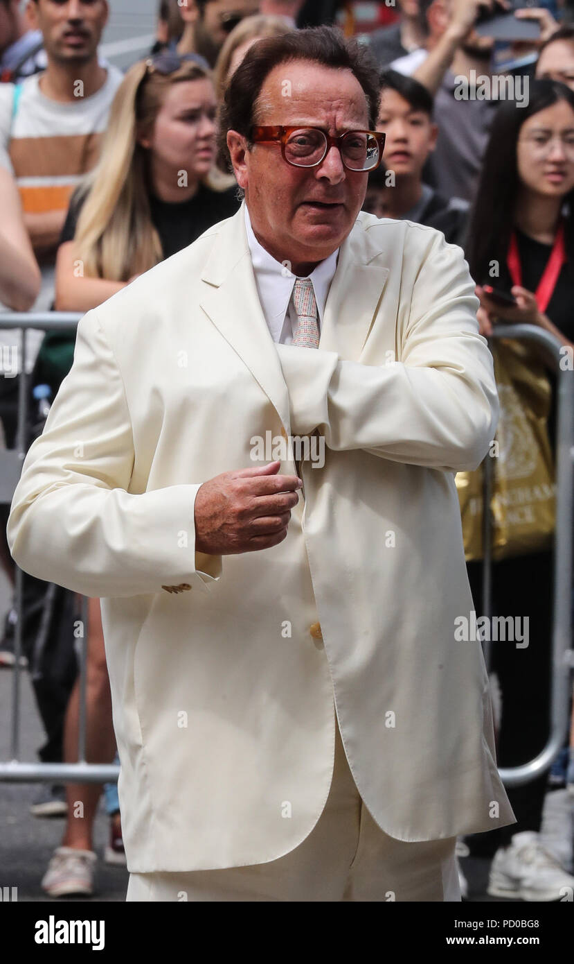 Maurice saatchi nhs hi-res stock photography and images - Alamy