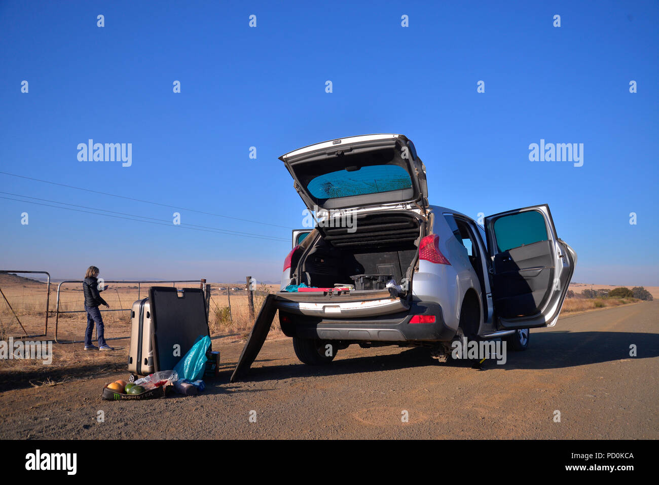 Car trouble hi-res stock photography and images - Alamy