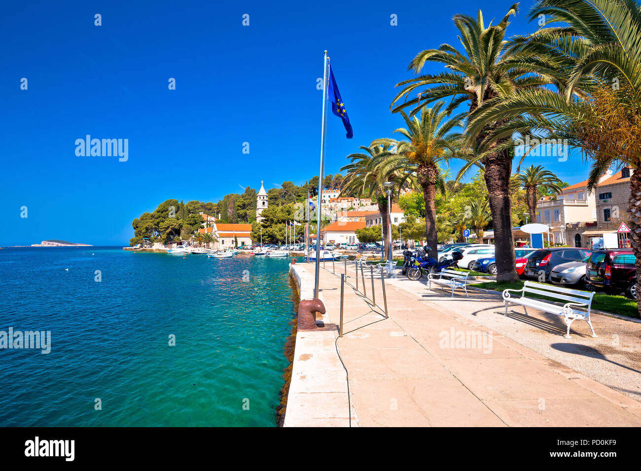 Colorful turquoise waterfront in town of Cavtat, southern Dalmatia ...