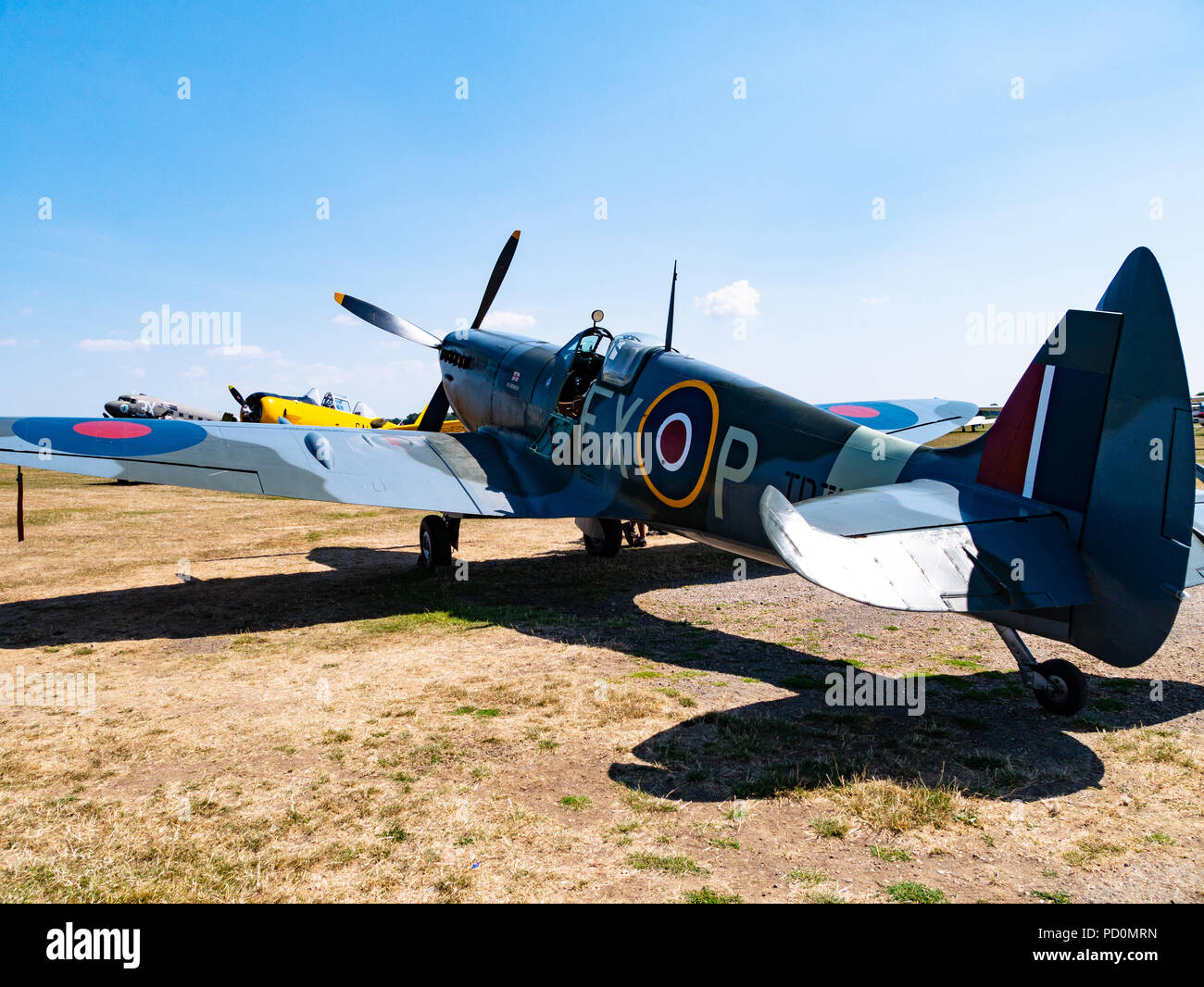 Spitfire mk 9 ww2 hi-res stock photography and images - Alamy