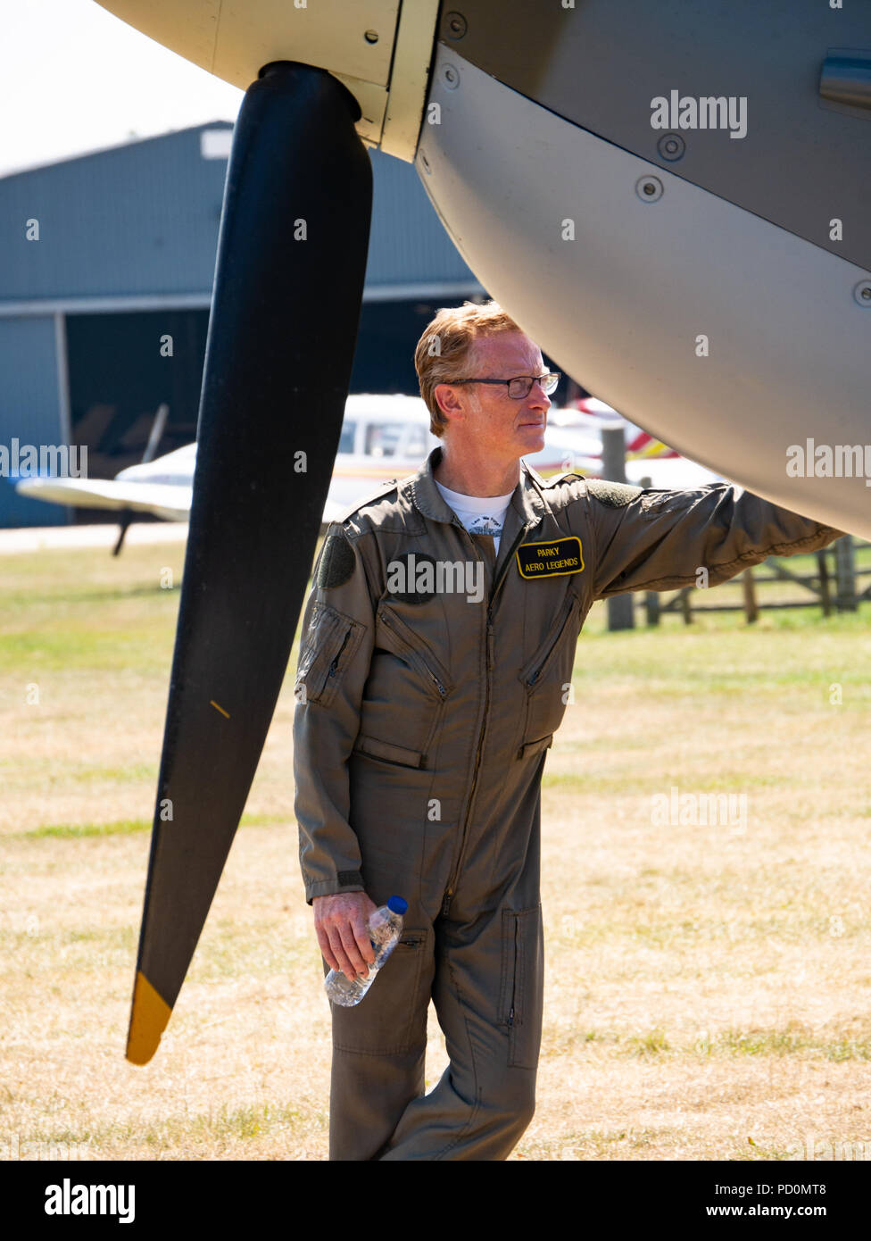 Spitfire pilot wwii hi-res stock photography and images - Alamy